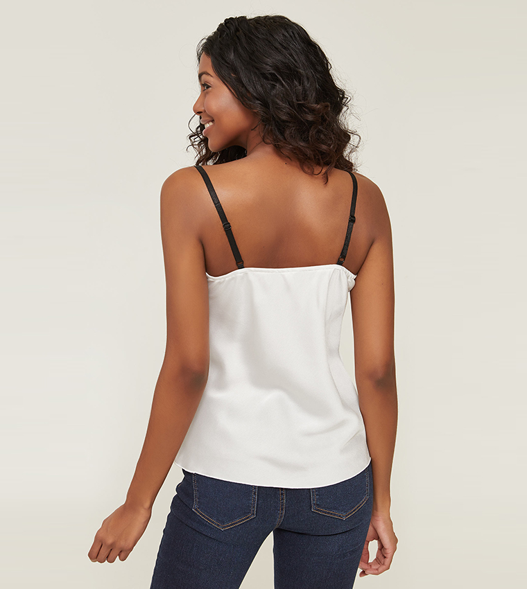 Buy Ardene Tops & Tshirts White In White | 6thStreet Qatar