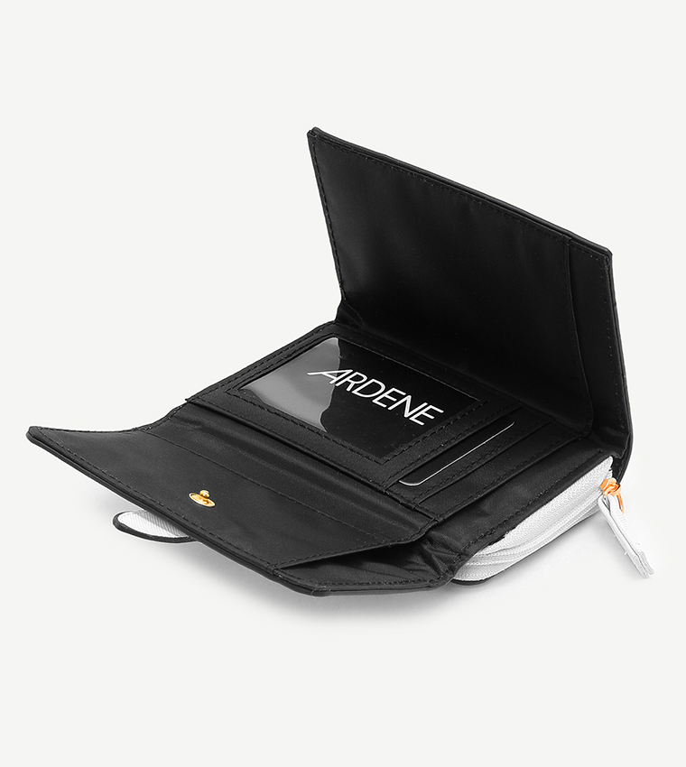 Buy Ardene Wallets White In White | 6thStreet Qatar