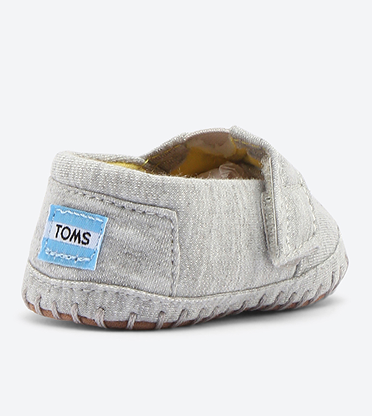 Buy Toms Tiny Crib Alpargatas Sneakers Grey 10007642 In Grey ...