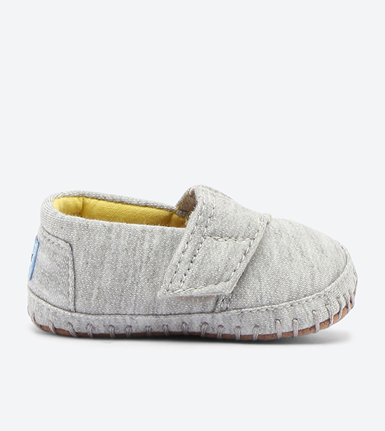 Buy Toms Tiny Crib Alpargatas Sneakers Grey 10007642 In Grey ...