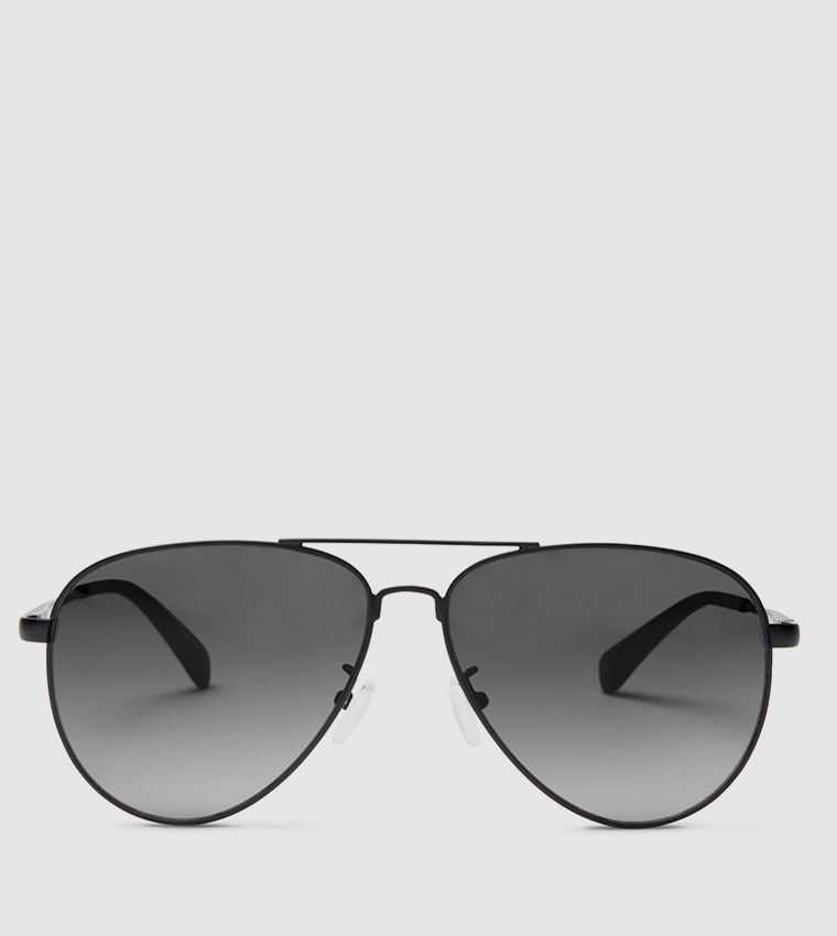 Buy Toms Maverick 301 Aviators Sunglasses In Black | 6thStreet Qatar