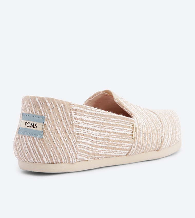 Buy Toms Classics Slip Ons Tan In Tan | 6thStreet Bahrain