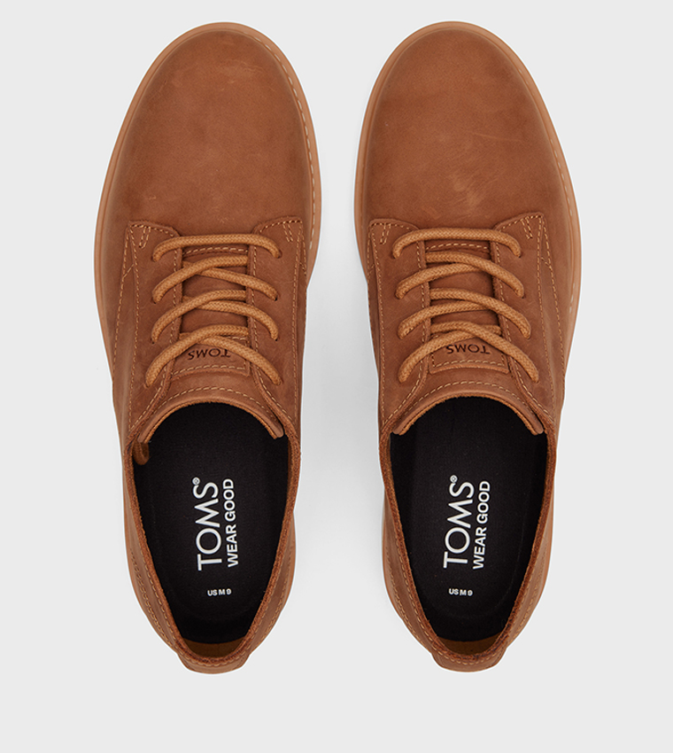 Buy Toms NAVI TRVL LITE Textured Casual Derby Shoes In Tan | 6thStreet UAE