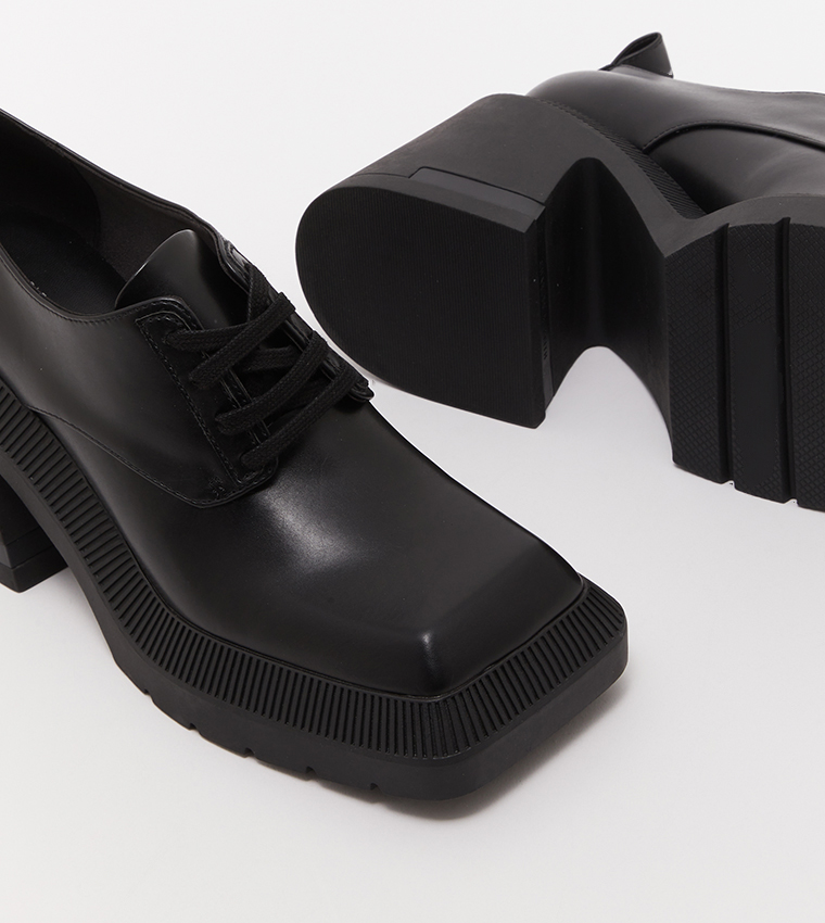 Buy Charles & Keith Emery Chunky Geometric Boots In Black | 6thStreet UAE