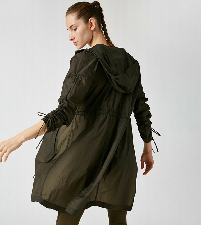 Buy Trendyol Ebru Salli Loves Jacket In Green | 6thStreet Bahrain