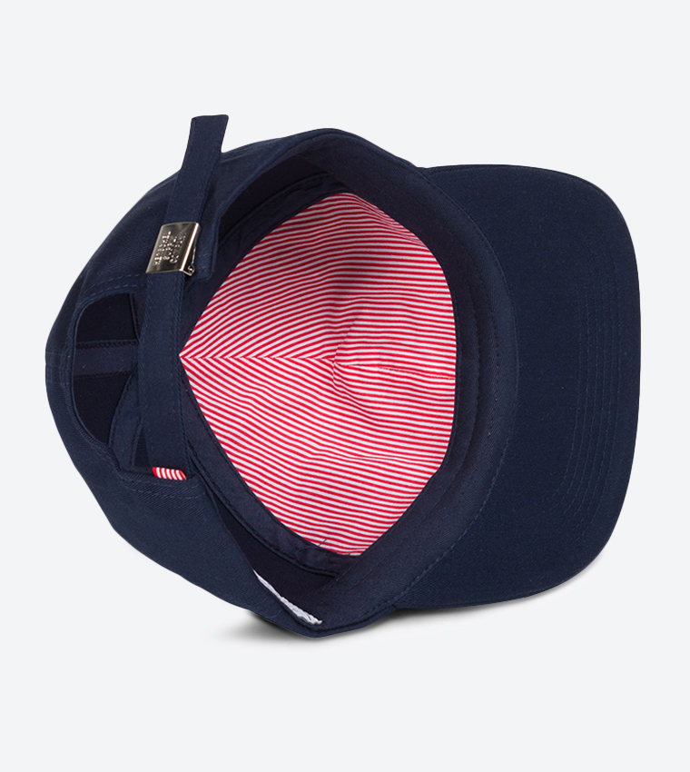 Buy Herschel 172 Hat Navy 1082 0004 OS In Navy | 6thStreet Kuwait