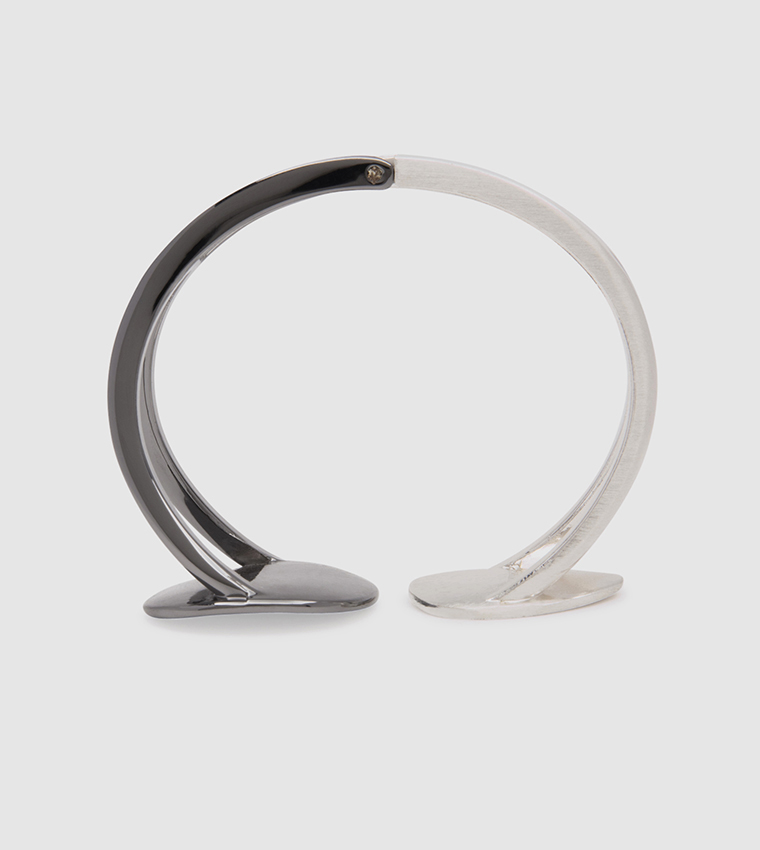 Buy R&B Silver And Gunmetal Bangle In Black | 6thStreet Bahrain