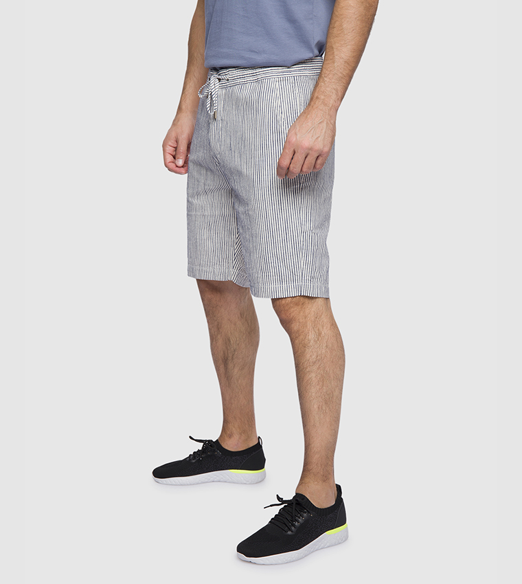 Buy R&B Ivory Shorts In Ivory | 6thStreet UAE