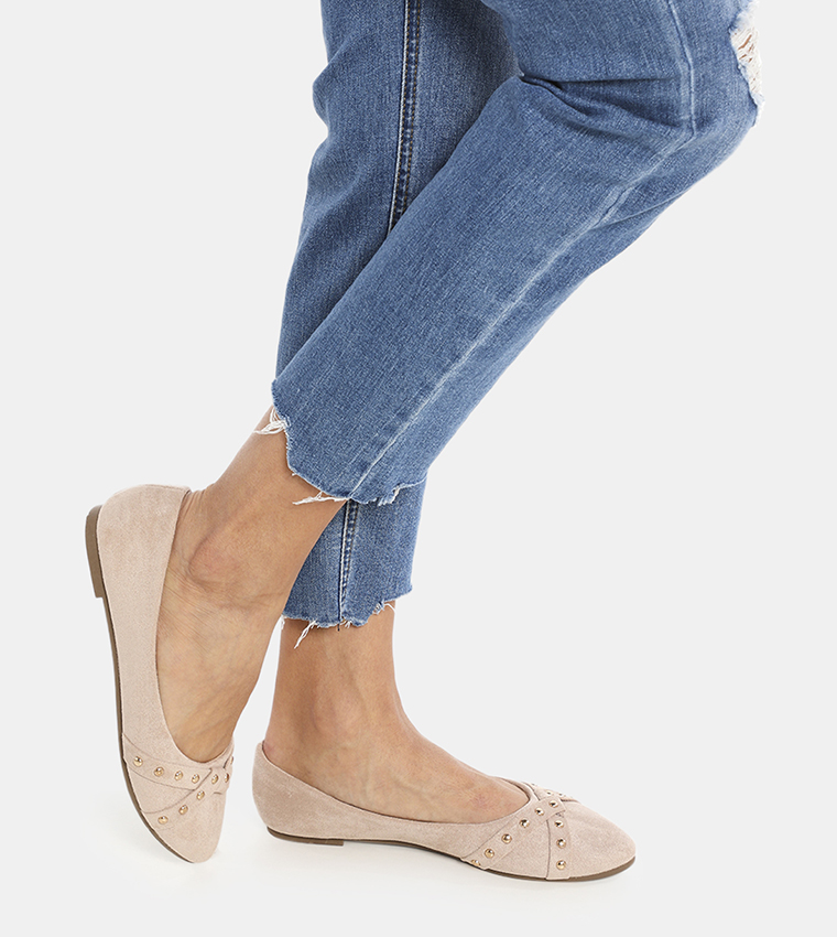 Buy HIS & HERS Embellished Ballarinas In Beige | 6thStreet Bahrain