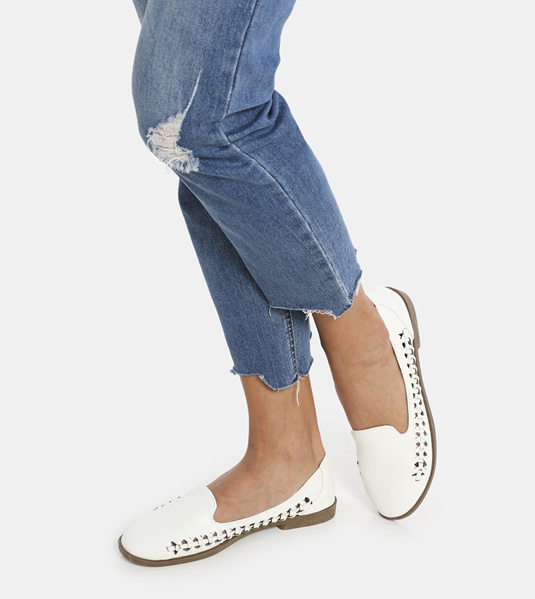 Buy HIS & HERS Embellished Ballarinas In White | 6thStreet Qatar