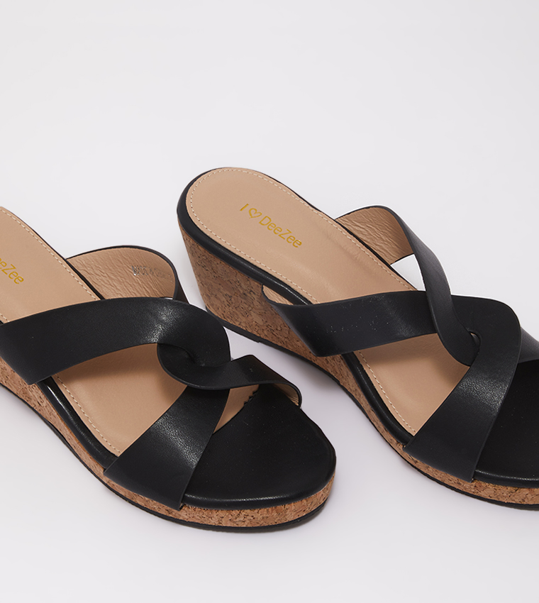 Buy DEEZEE @ CCC Knotted Strap Wedges In Black | 6thStreet Bahrain