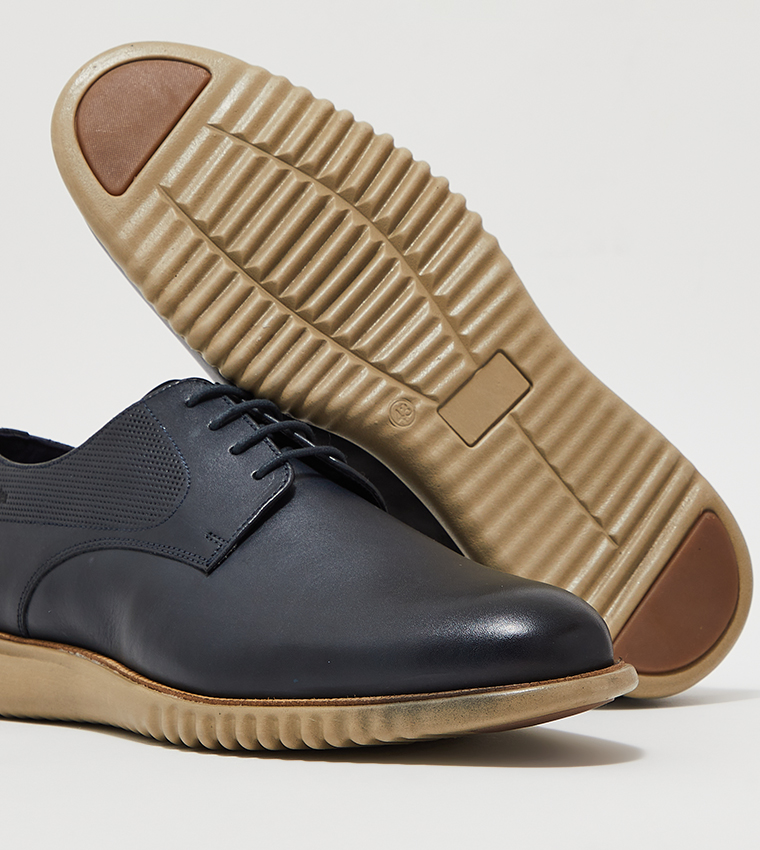 Buy Hush Puppies Lace Up Leather Derby Shoes In Navy | 6thStreet UAE