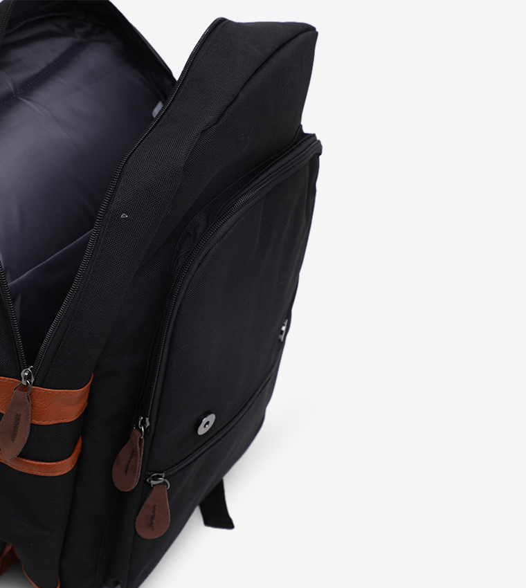 Buy ZAHA @ CCC Bags Backpack Black In Black | 6thStreet Qatar