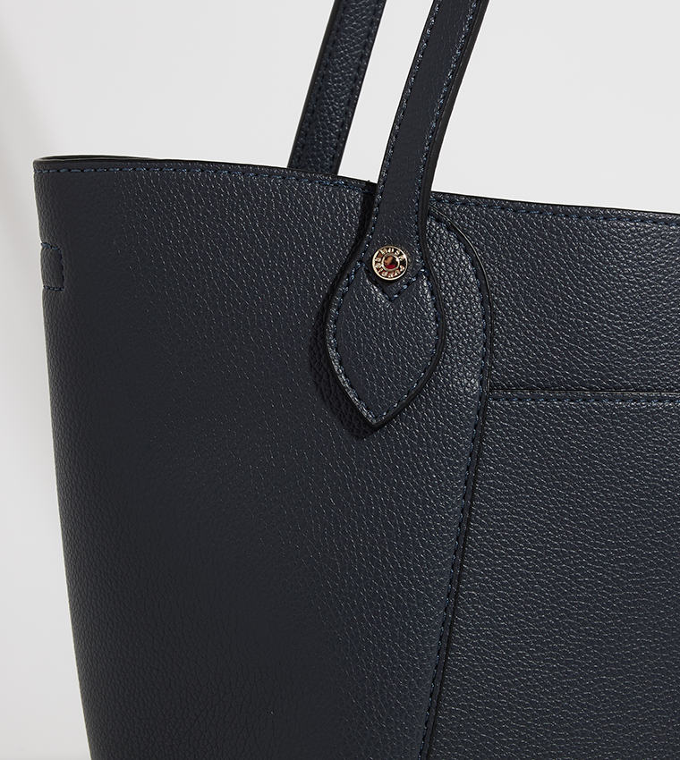 Buy Hush Puppies MARGOT Logo Detail Tote Bag In Navy | 6thStreet Kuwait