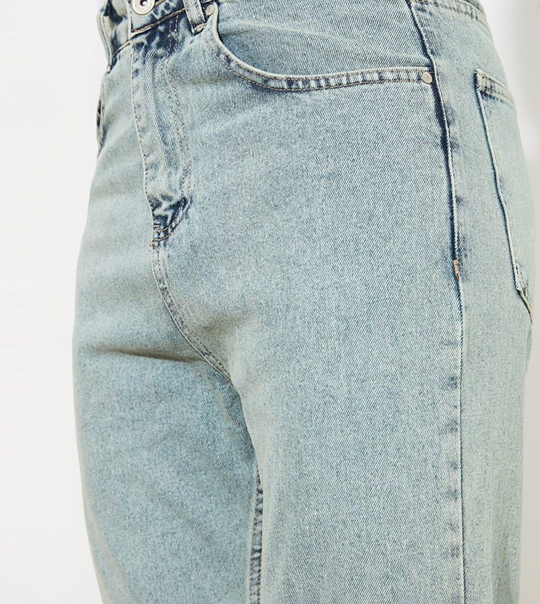 Buy Trendyol Tinted Straight Fit Jeans In Blue | 6thStreet UAE