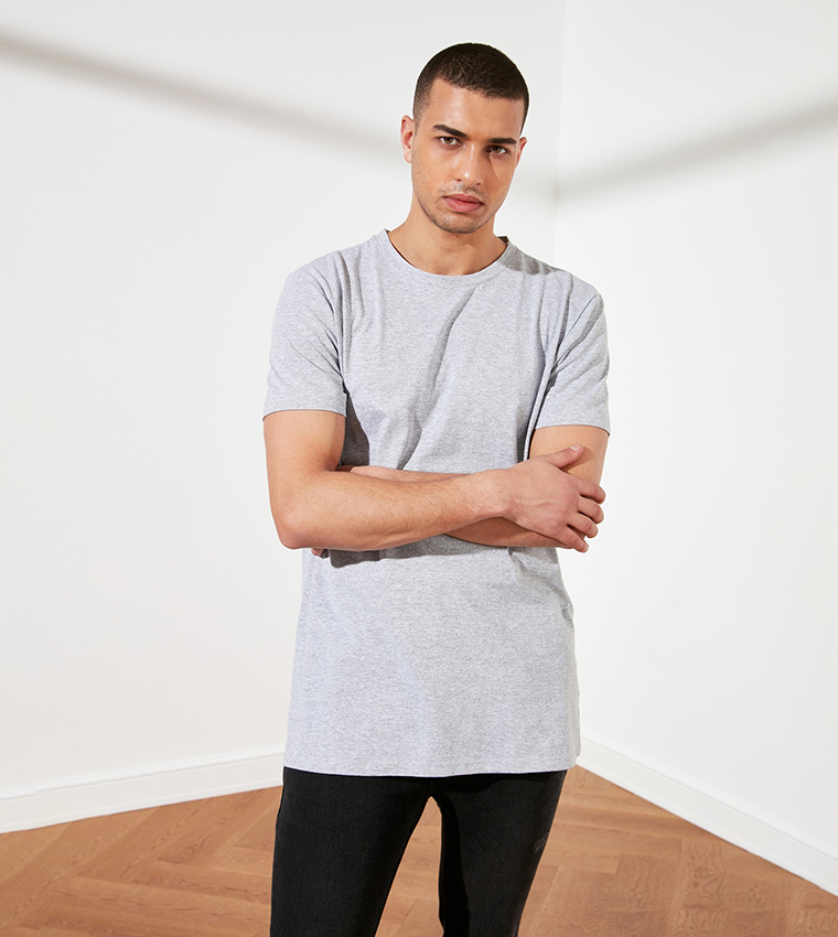 Buy Trendyol Basic Oversize Fit T Shirt In Grey | 6thStreet Qatar