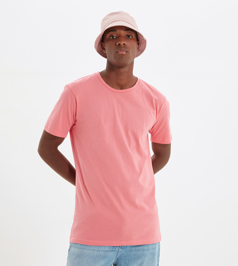Buy Trendyol Basic Regular Fit T Shirt In Pink | 6thStreet Kuwait