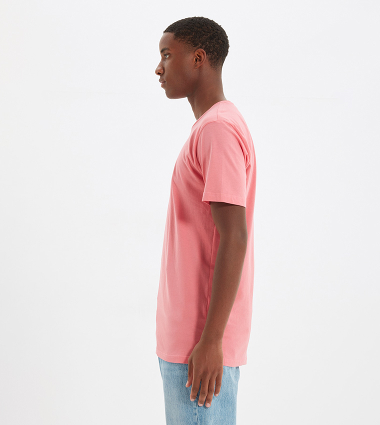 Buy Trendyol Basic Regular Fit T Shirt In Pink | 6thStreet Kuwait