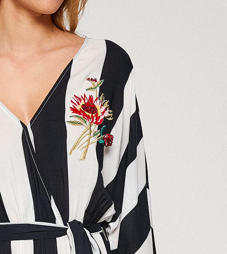 Buy Koton Color Block Kimono Beach Wear In Black | 6thStreet Saudi Arabia