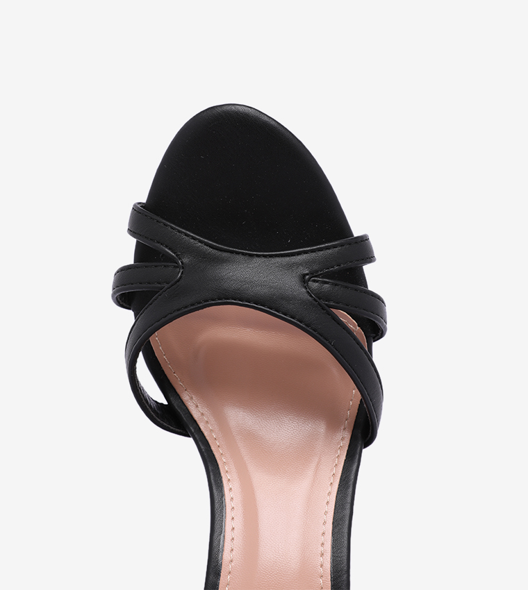 Buy ZAHA @ CCC Sandals Black In Black | 6thStreet UAE