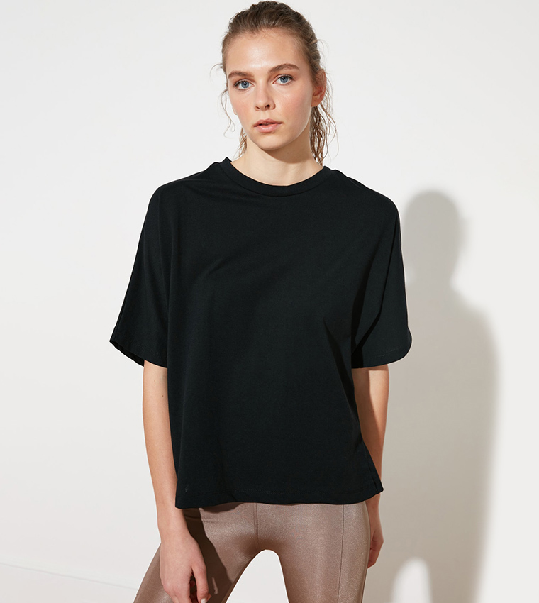 Buy Trendyol Decollete Sports T Shirt In Black | 6thStreet Saudi Arabia