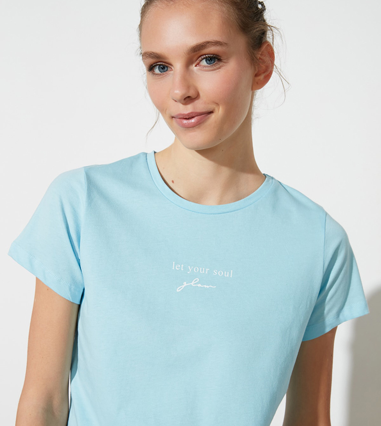 Buy Trendyol Pack Of 2 Basic Knitted T Shirts In Blue | 6thStreet UAE