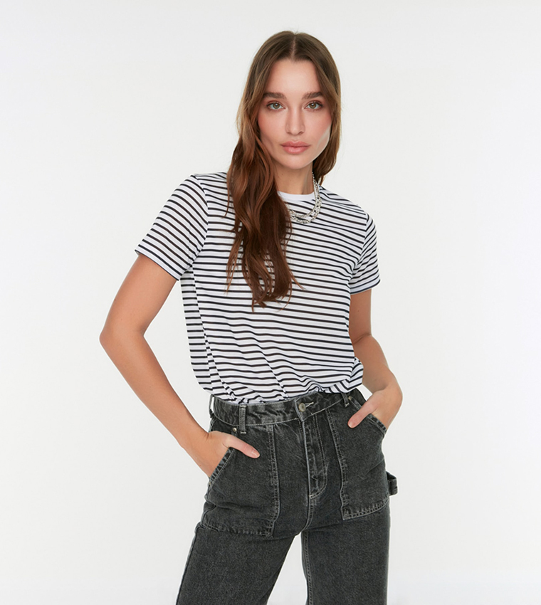 Buy Trendyol Striped Basic Knitted T Shirt In Black | 6thStreet UAE