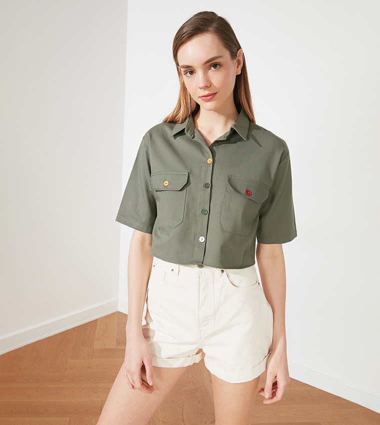 Buy Trendyol Basic Solid Shirt In Green | 6thStreet Qatar