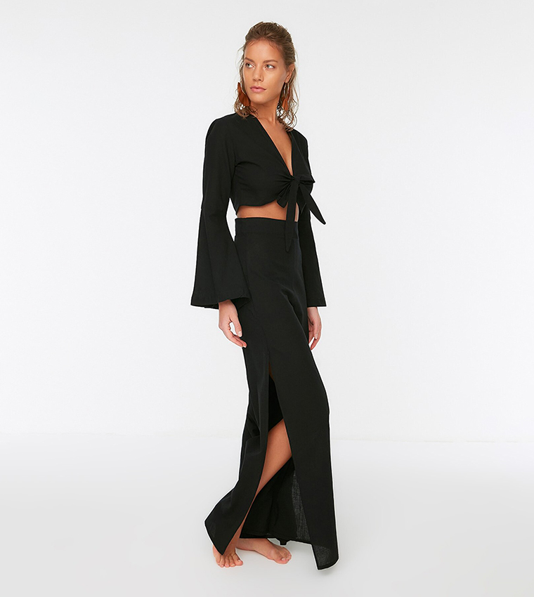 Buy Trendyol Basic Side Slit Trouser & Front Knot Blouse Set In Black ...