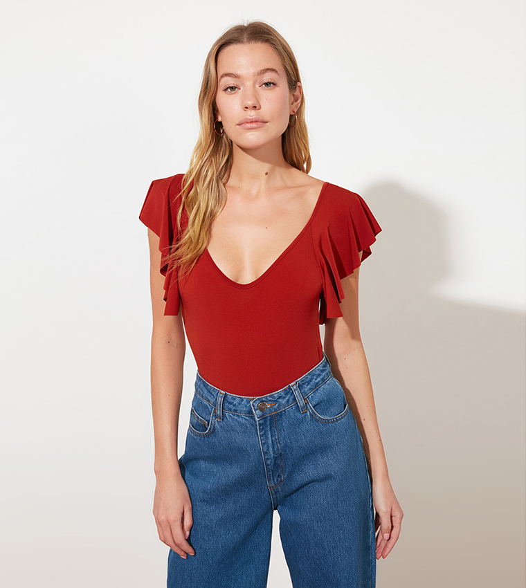 Buy Trendyol Basic Bodycon Top In Red | 6thStreet Qatar