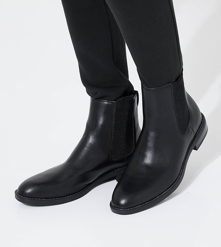 Buy Call It Spring DRAKE Slip On Chelsea Boots In Black | 6thStreet UAE