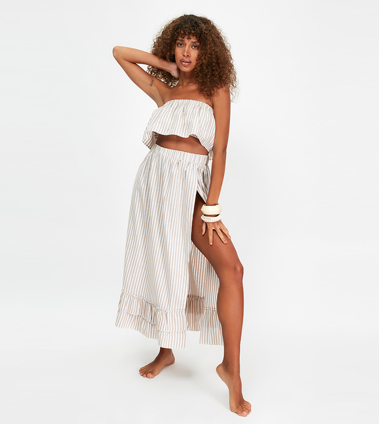 Buy Trendyol Slit Detailed Striped Bottom Top Set In Beige | 6thStreet UAE