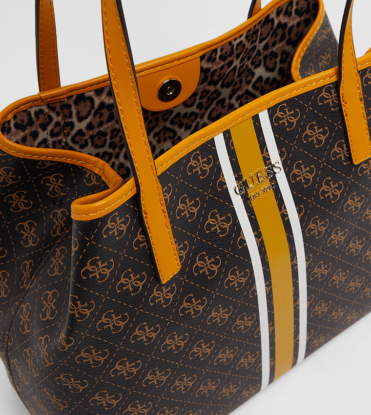 Buy Guess Vikky Tote Brown In Brown | 6thStreet Kuwait