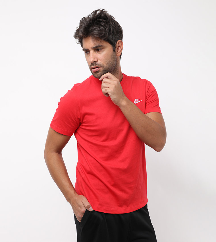 Buy Nike Round Neck Short Sleeves T Shirt In Red | 6thStreet Qatar