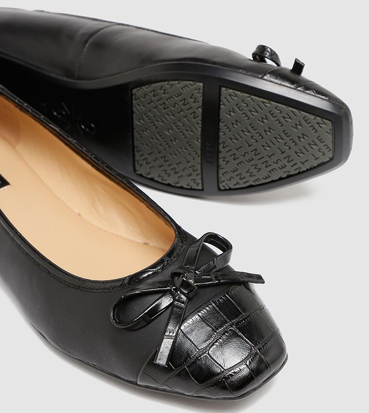 Buy Nine West Square Toe Flat Ballerinas Black In Black | 6thStreet Qatar