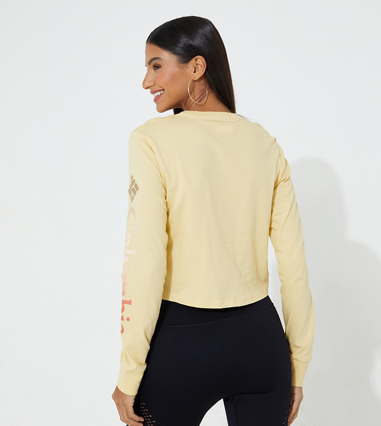 Buy COLUMBIA North Cascades Printed Sleeve Crop T Shirt In Yellow ...