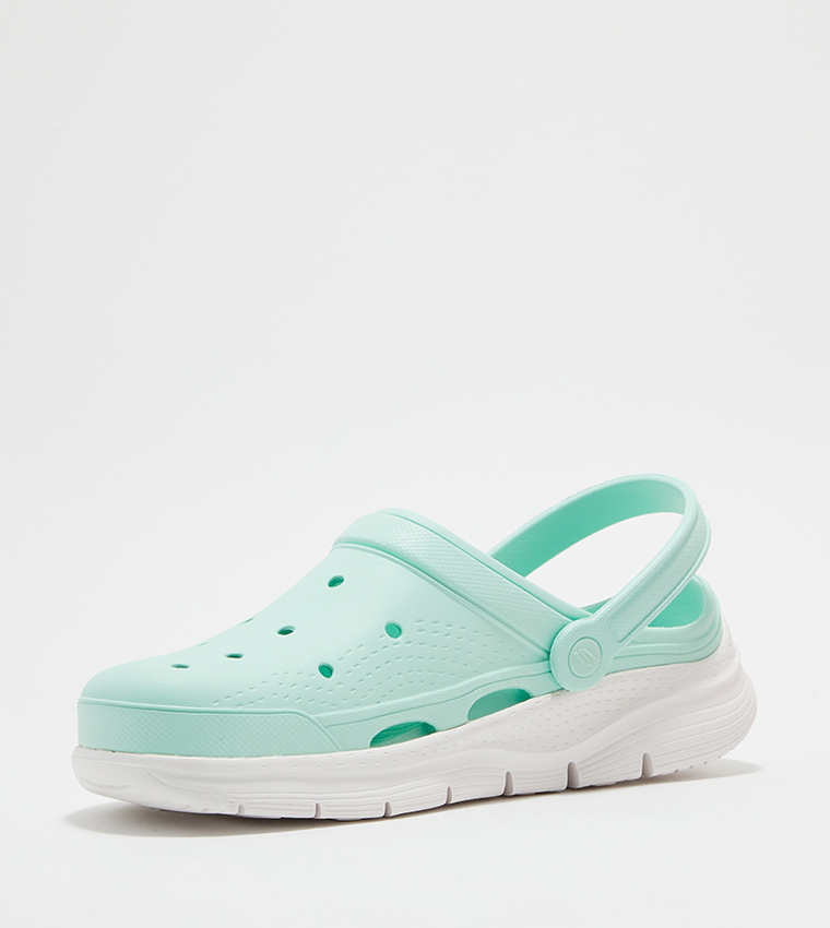 Buy Skechers ARCH FIT FOAMIES Slingback Clogs In Mint | 6thStreet UAE