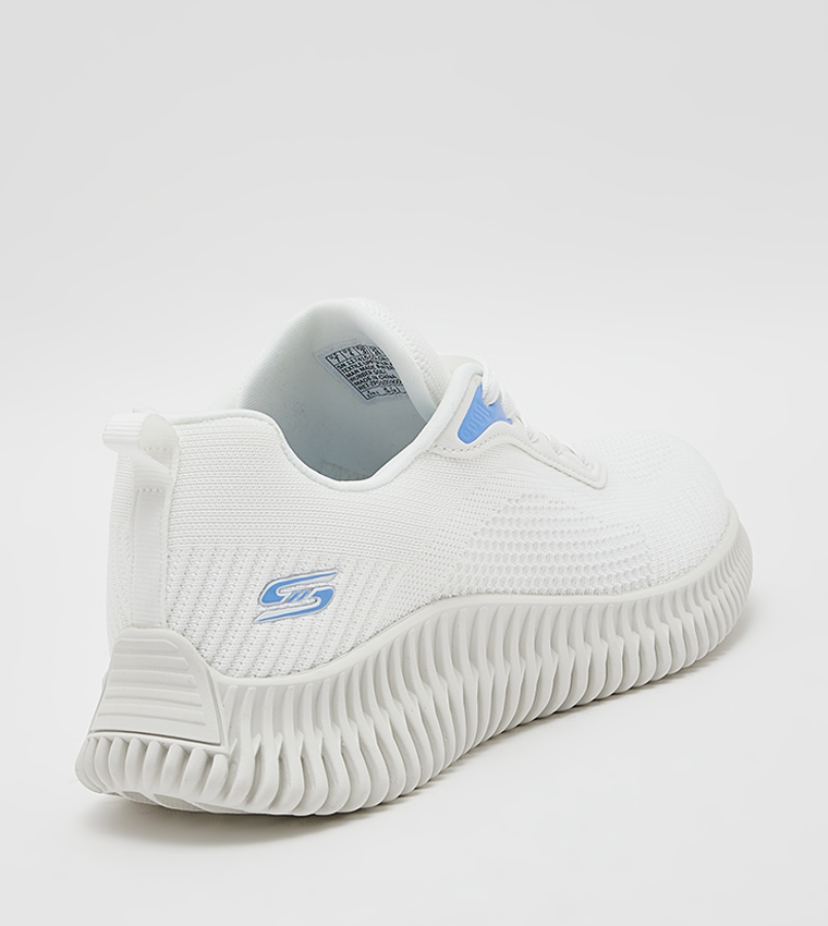 Buy Skechers BOBS GEO Running Shoes In White | 6thStreet Saudi Arabia
