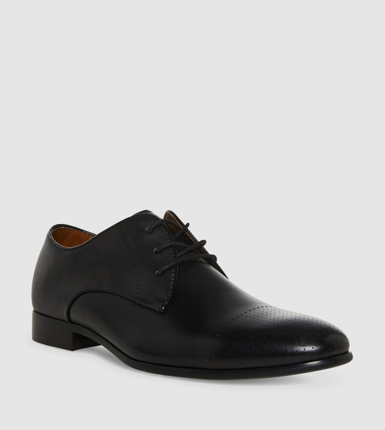 Buy Steve Madden RALEIGH Almond Toe Derby Shoes In Black | 6thStreet UAE