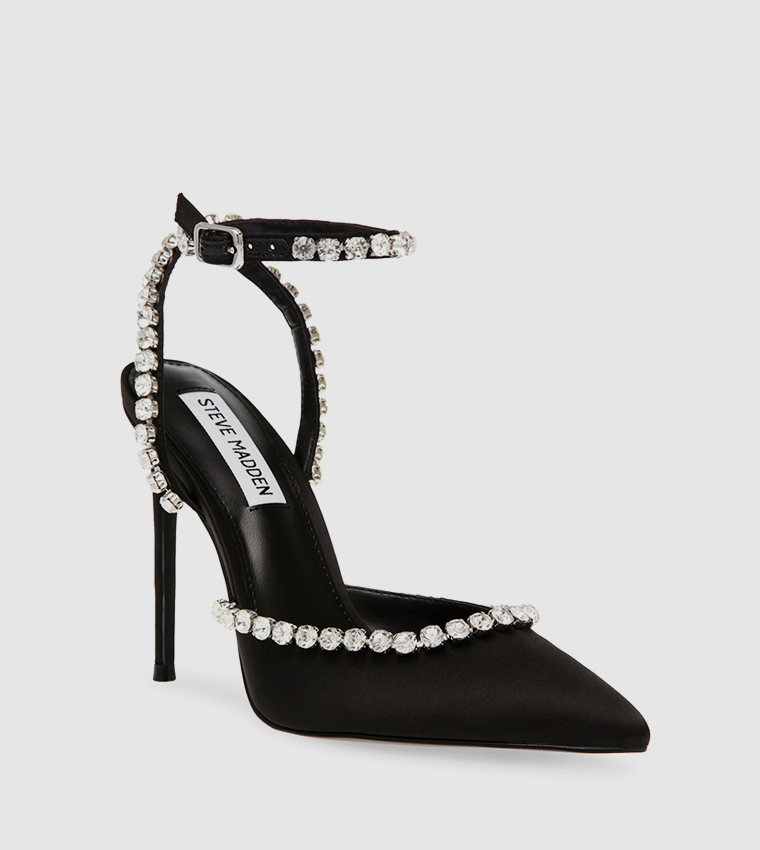 Buy Steve Madden VAMPER Embellished Pumps In Black | 6thStreet UAE