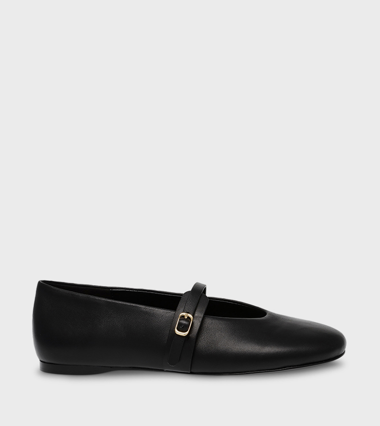 Buy Steve Madden MODESTY Buckle Strap Ballerinas In Black | 6thStreet ...