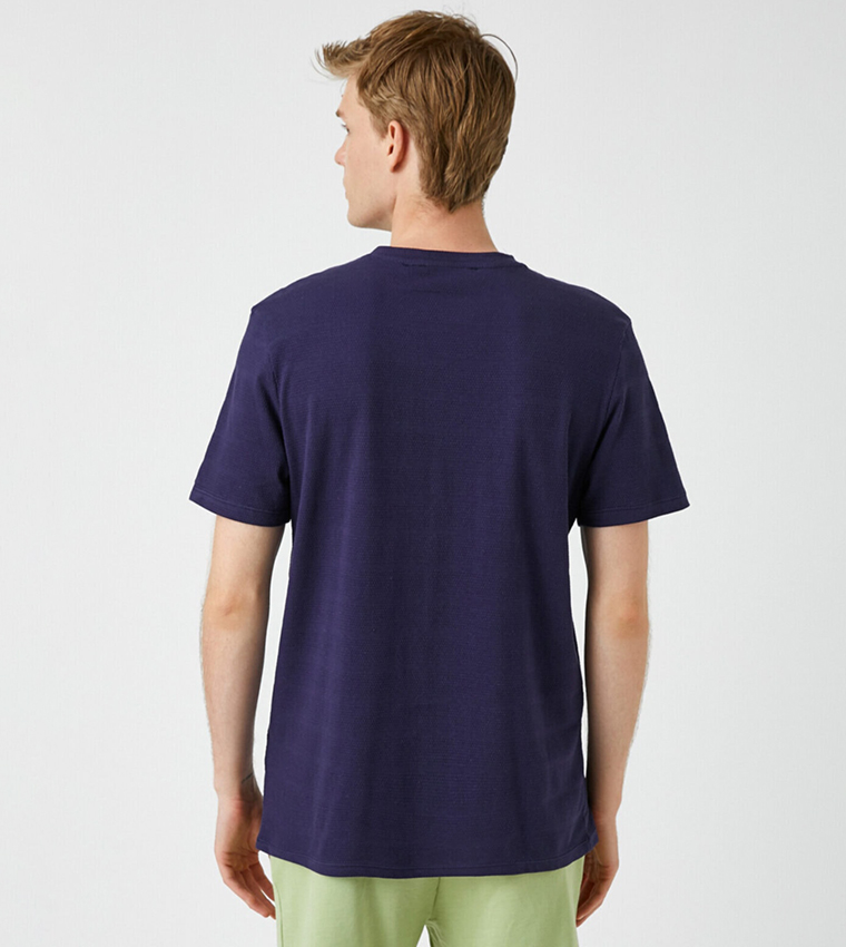 Buy Trendyol Basic Regular Fit T Shirt In Blue | 6thStreet Saudi Arabia