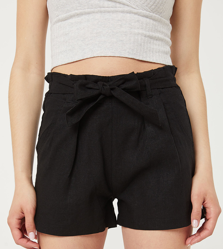 Buy Ardene Casual Shorts In Black | 6thStreet Qatar