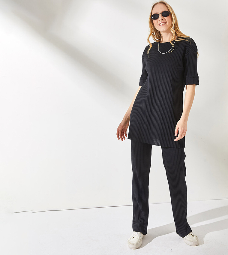 Buy Olalook Ribbed Tunic And Bottom Set In Black | 6thStreet UAE