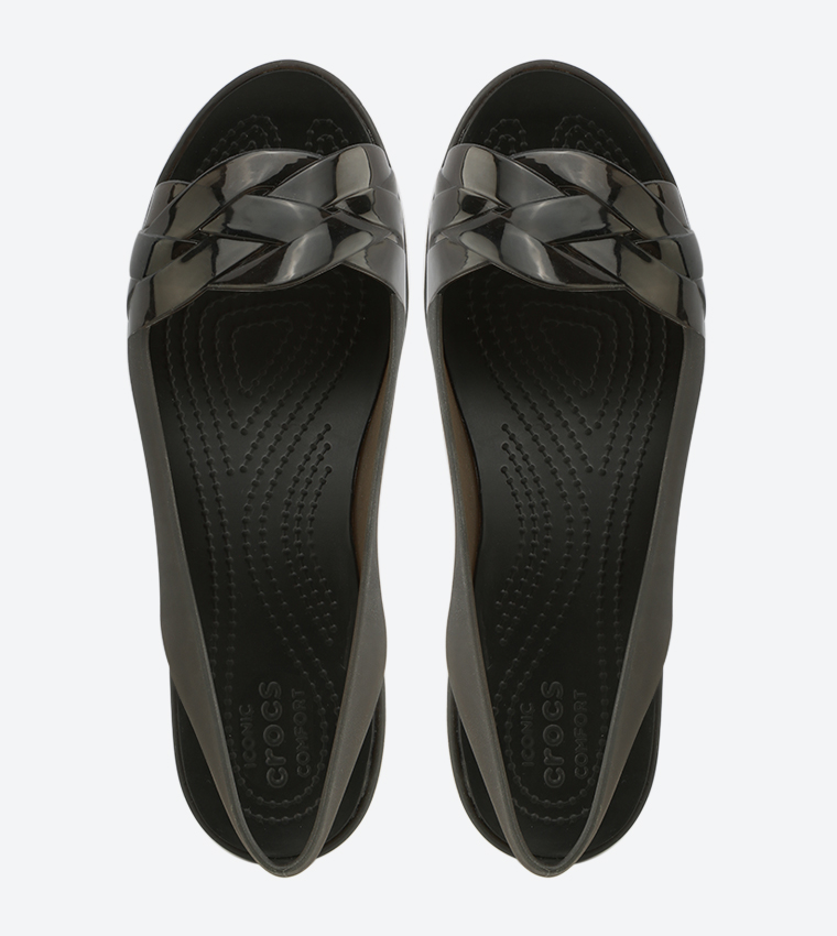Buy Crocs Crocs Sandals Black In Black | 6thStreet Saudi Arabia