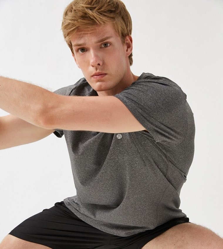 Buy Trendyol Basic Regular Fit T Shirt In Grey | 6thStreet UAE