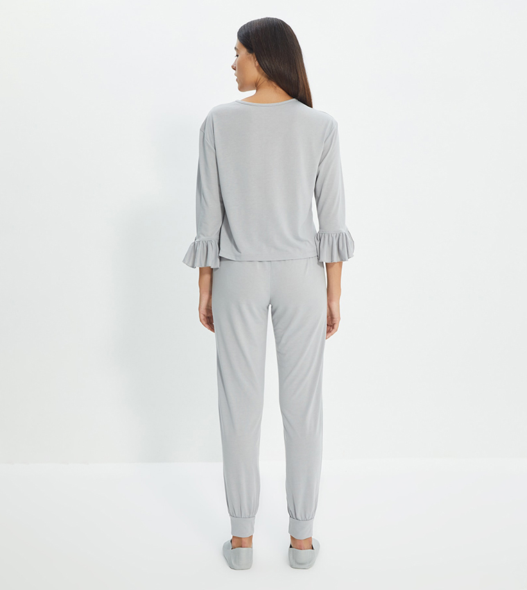 Buy Trendyol Relaxed Fit Night Suit In Grey | 6thStreet Kuwait