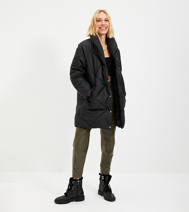 Buy Trendyol Oversize Quilted Down Jacket In Black | 6thStreet UAE