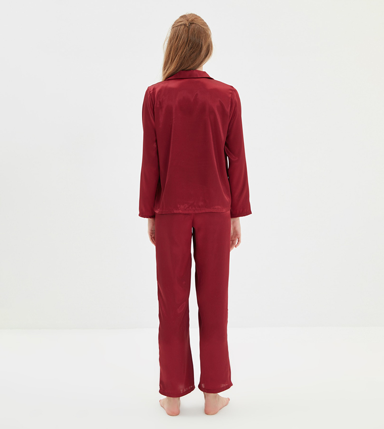 Buy Trendyol Embroidery Satin Woven Pajamas Set In Maroon | 6thStreet ...