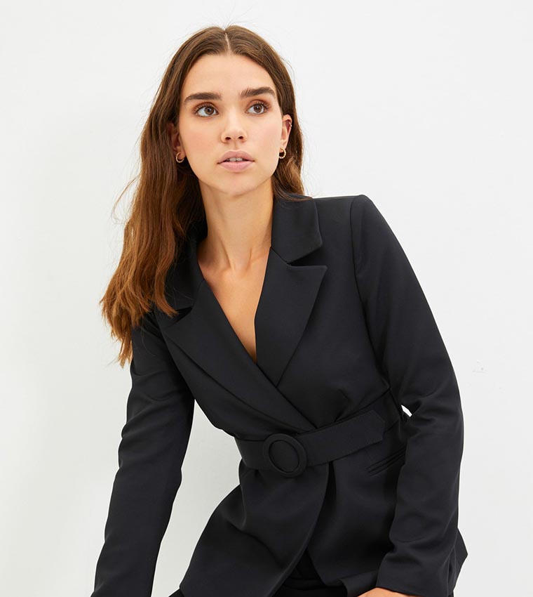 Buy Trendyol Belted Blazer Jacket In Black | 6thStreet Qatar